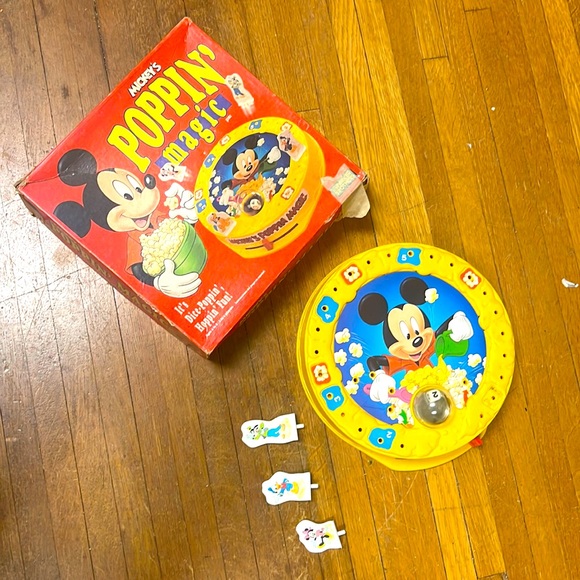Parker Brothers | Toys | 991 Mickeys Poppin Magic Vintage Kids Game ...